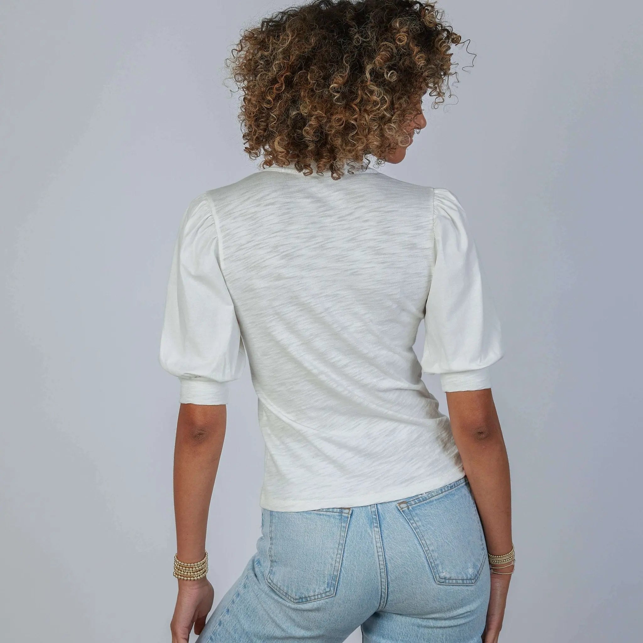 Kate Puff Sleeve V in Slub in Ivory | erin gray